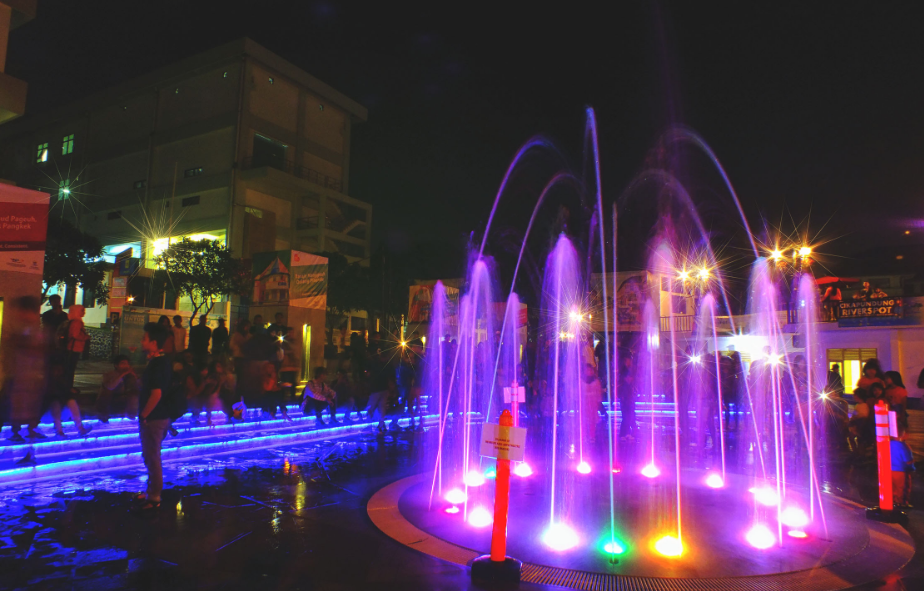 Menjelajahi Wisata Malam yang Asyik, Sambil Berburu Spot Foto Instagram ...