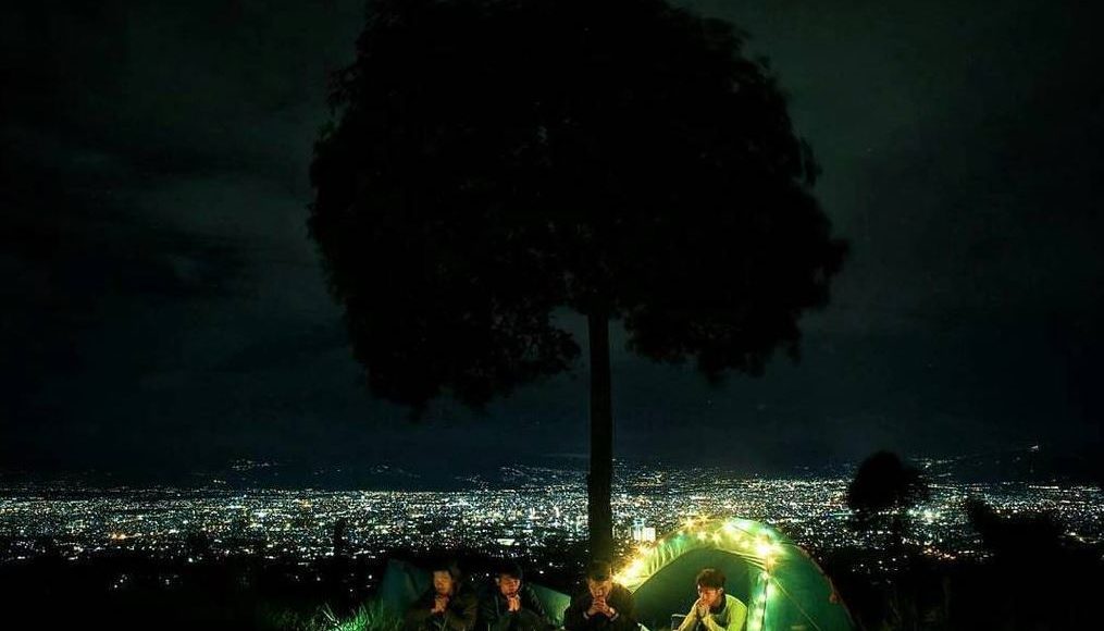 Cari Pemandangan City Light di Bandung? Ini Dia 7 Tempat Wisata Malam ...