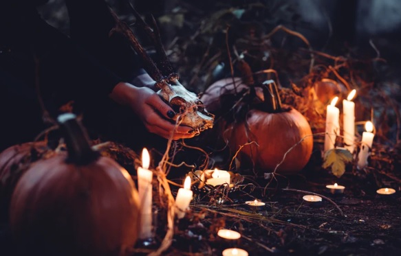 Ini Dia 7 Ritual Makan Paling Unik di Dunia yang Aneh dan Ekstrim!