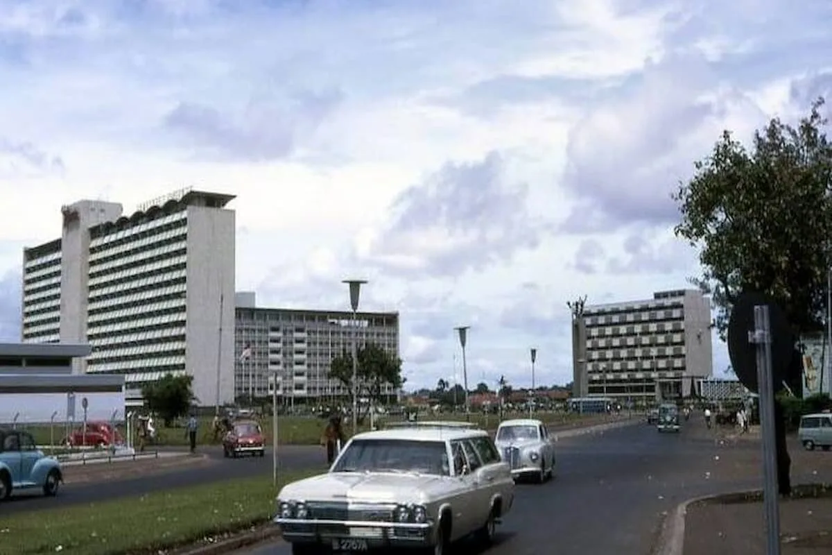 10 Potret Jakarta Tempo Dulu yang Bikin Rindu Zaman Dahulu!