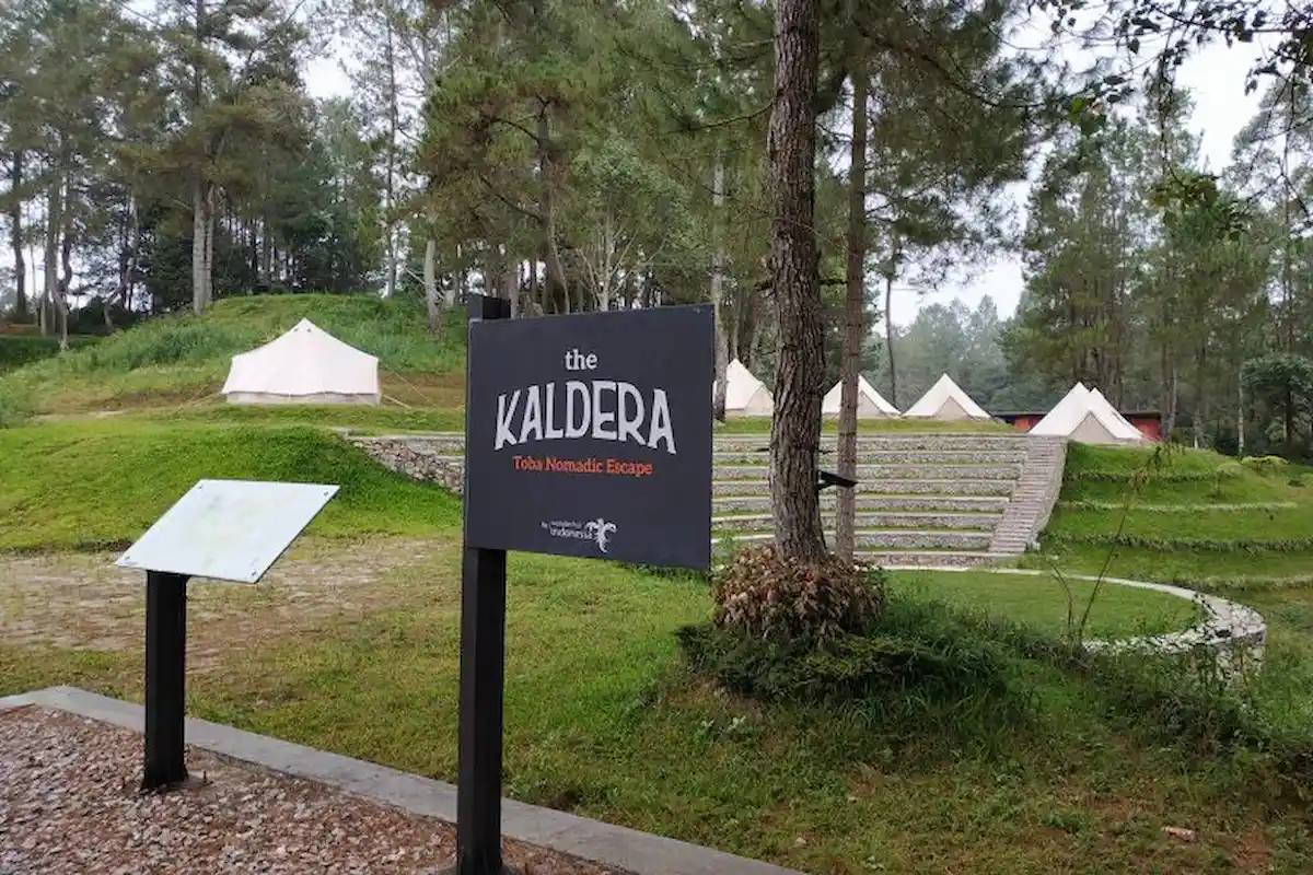 Wisata Kaldera Toba: Tiket Masuk, Fasilitas, & Fakta Menariknya