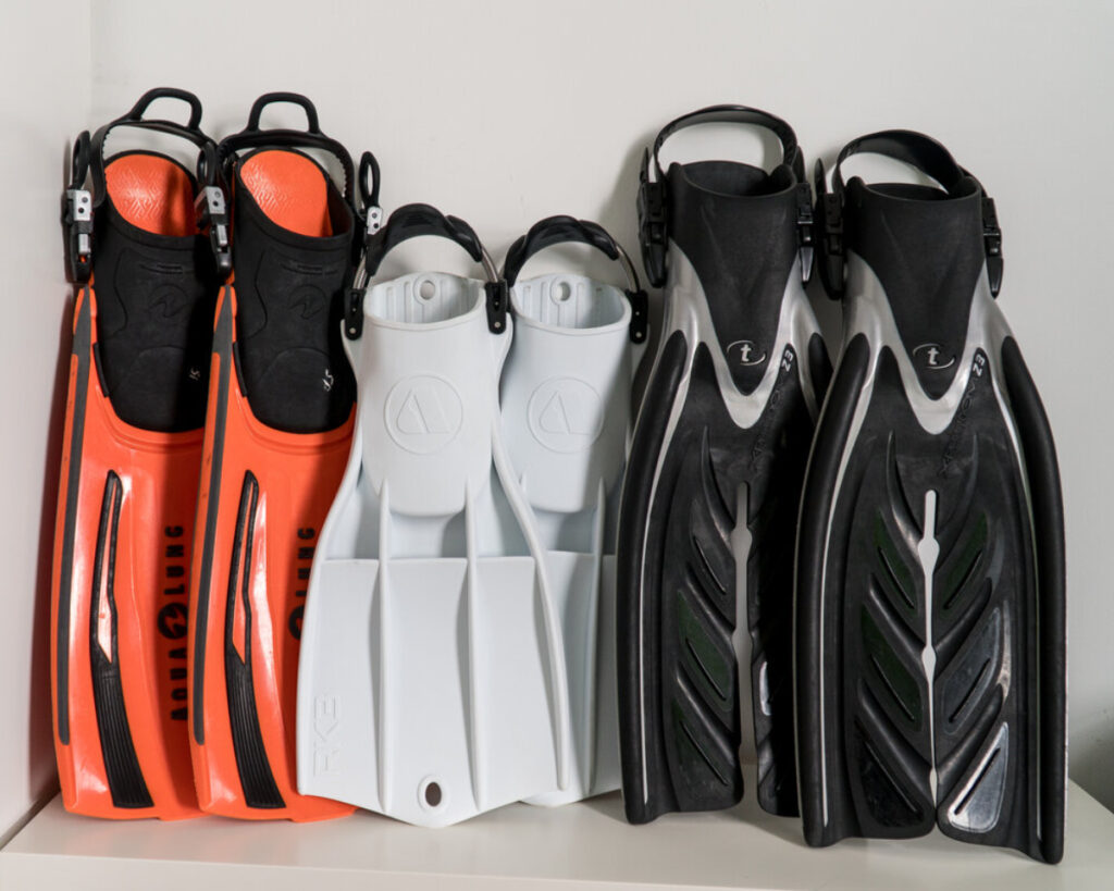 Macam-Macam Peralatan Scuba Diving beserta Fungsinya