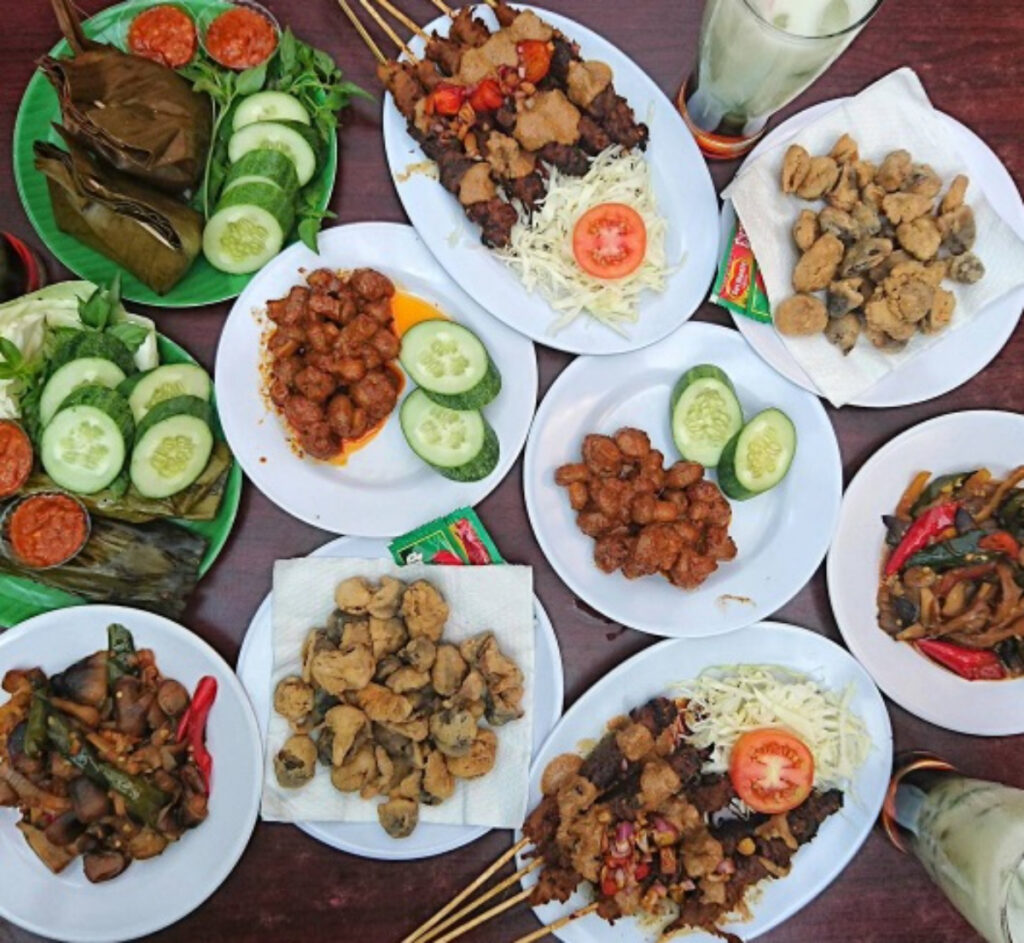 20 Spot Kuliner Jogja yang Cocok untuk Buka Bersama