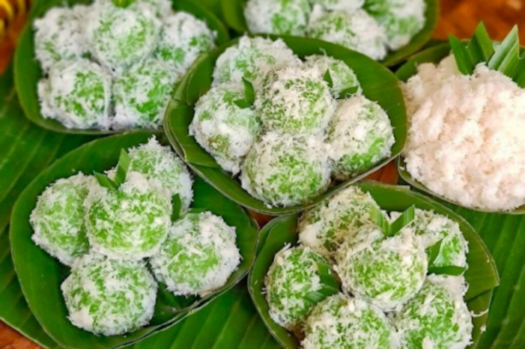 15 Jajanan Tradisional Jawa yang Langka dan Wajib Dicoba