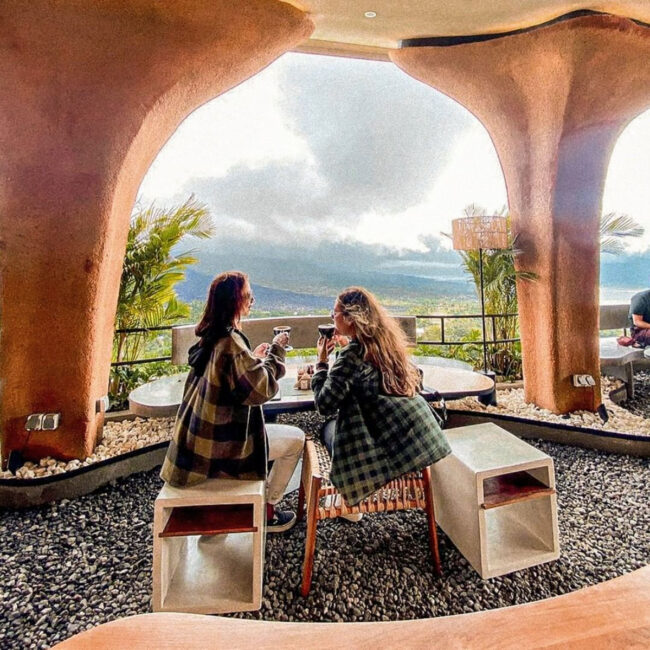 16 Coffee Shop dan Cafe di Bali yang Instagramable