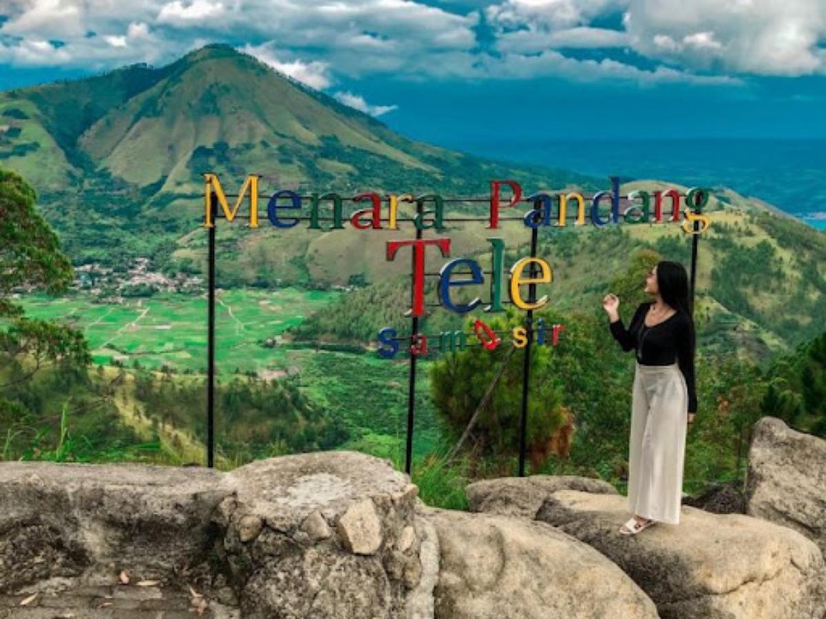 Sejarah Menara Pandang Tele, Menara untuk Melihat Danau Toba