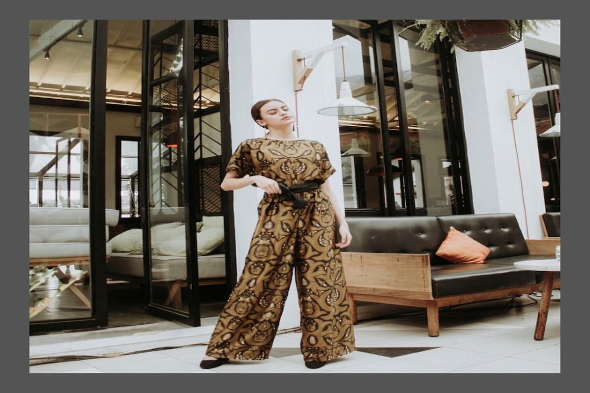 Ikut Tren berkain dalam Melestarikan Budaya Indonesia