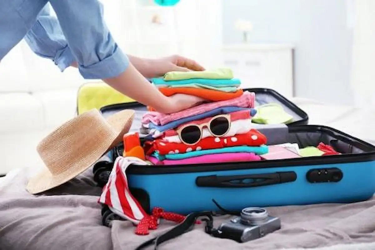 9 Tips Packing Koper Baju agar Rapi dan Terorganisir