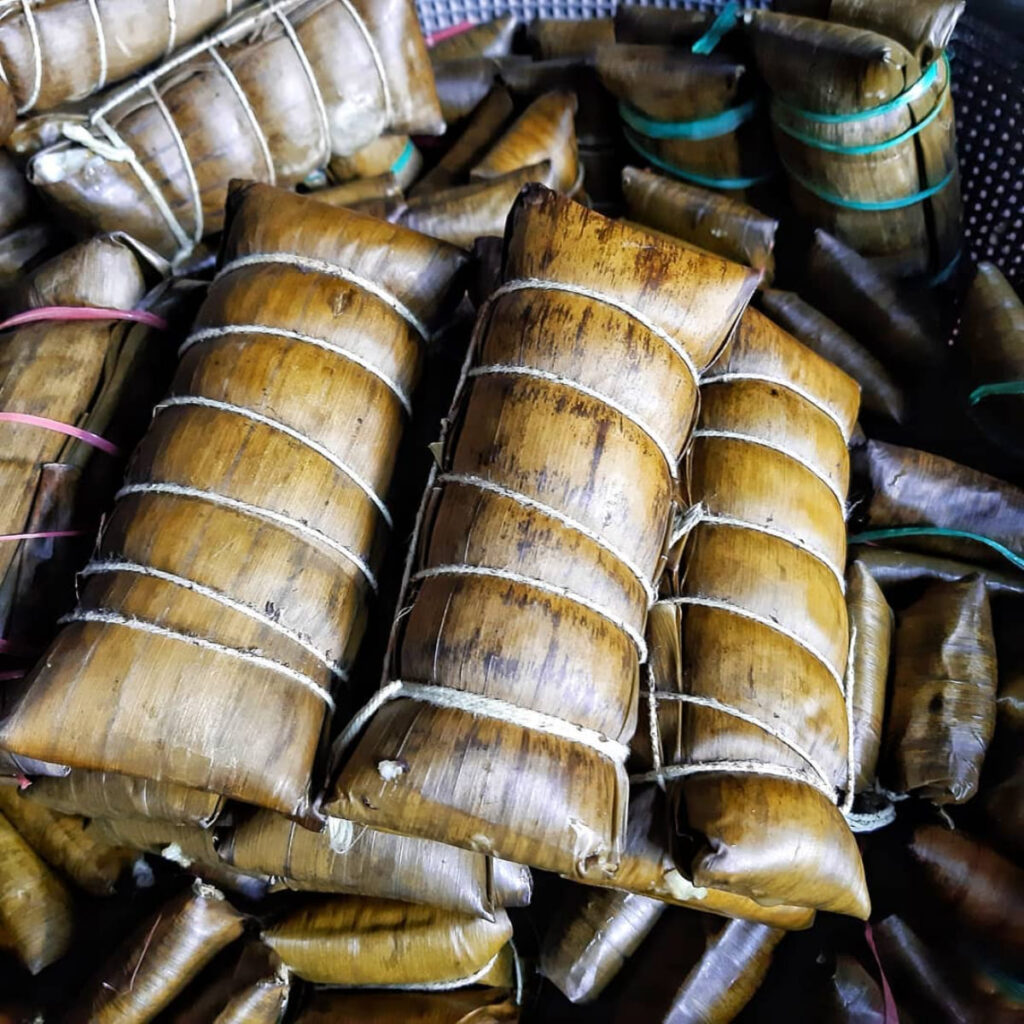 5 Resep Buras, Makanan Khas Sulawesi yang Nikmat Disantap!