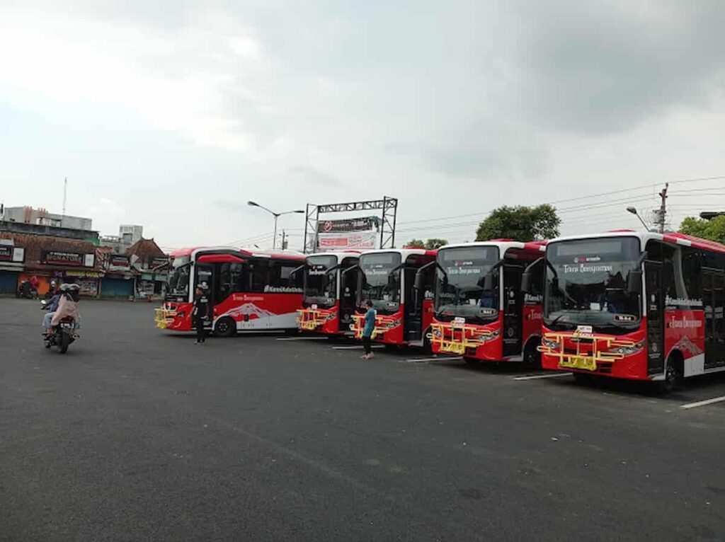 Lokawisata Baturraden: Tiket, Lokasi, Rute, Jenis Wisatanya