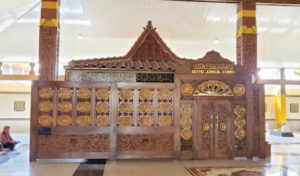 Sejarah Makam Troloyo, Makam Tujuan para Peziarah