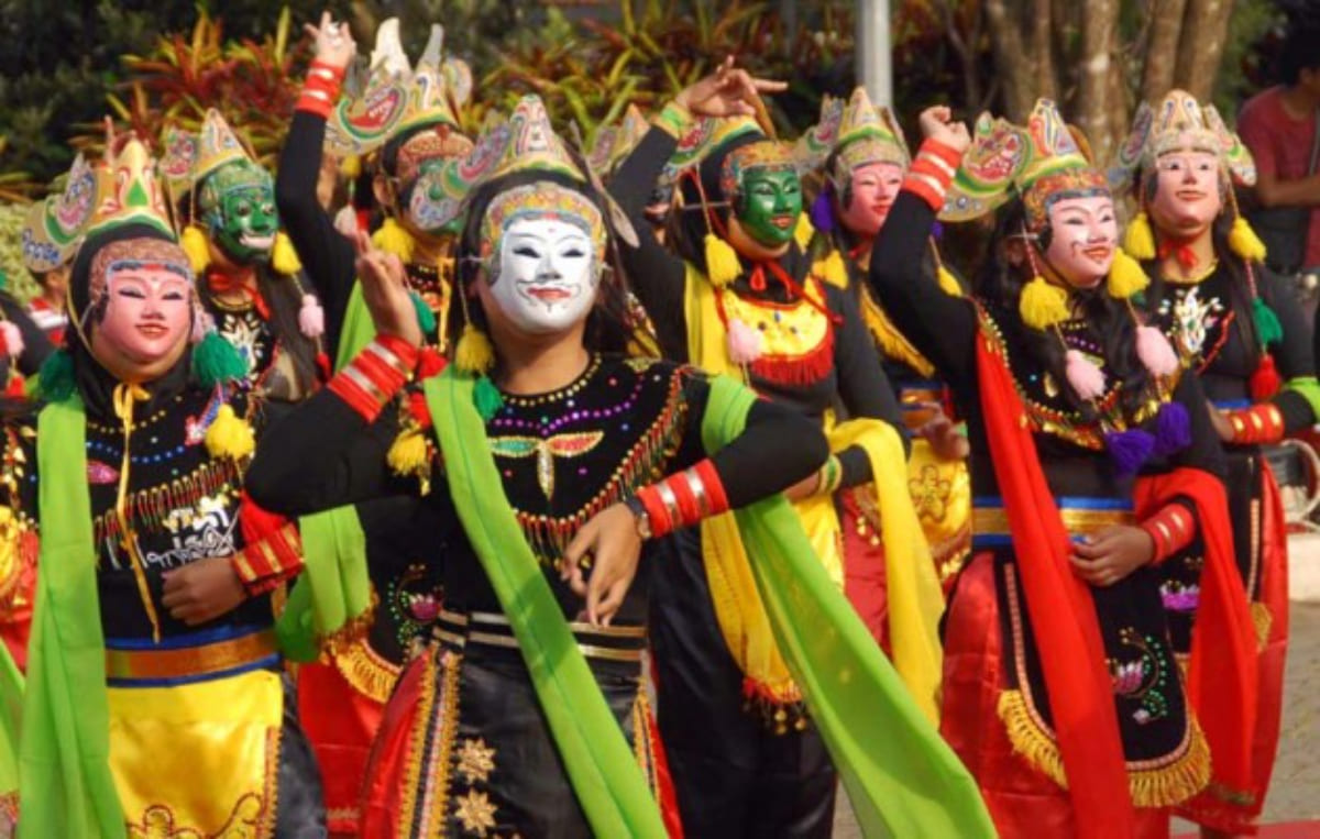 Mengenal Sejarah & Asal Usul Tari Topeng Malangan