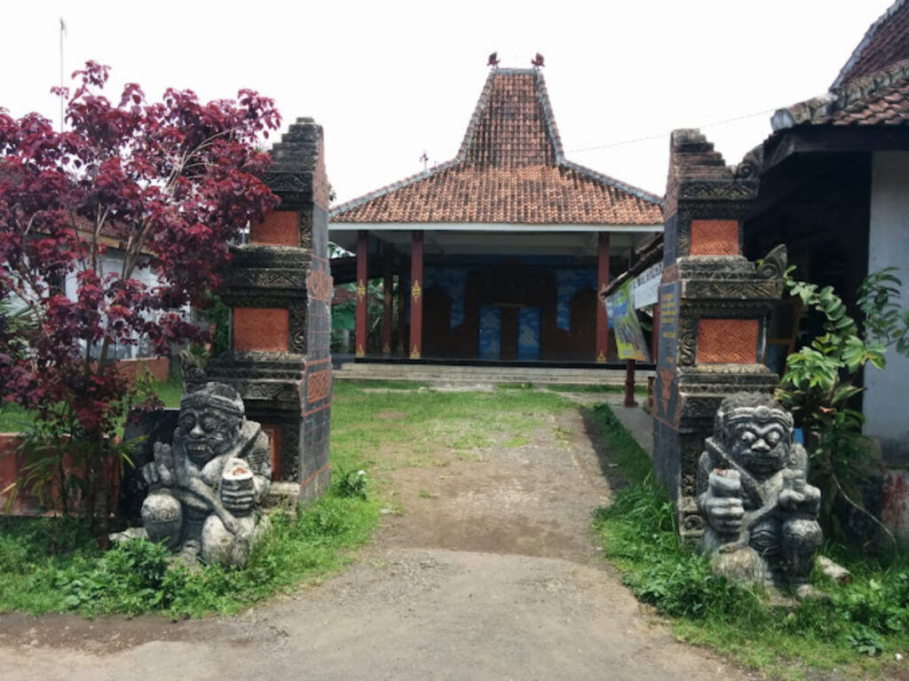 Mengenal Sejarah & Asal Usul Tari Topeng Malangan