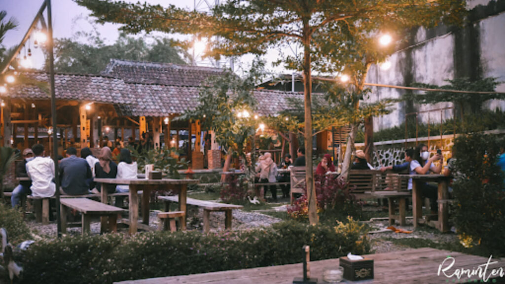 15 Rekomendasi Tempat Makan di Jalan Kaliurang yang Lezat