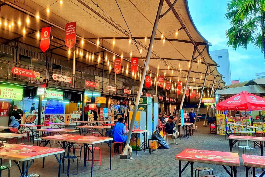 10 Kuliner Sudirman Street yang Dijamin Maknyus