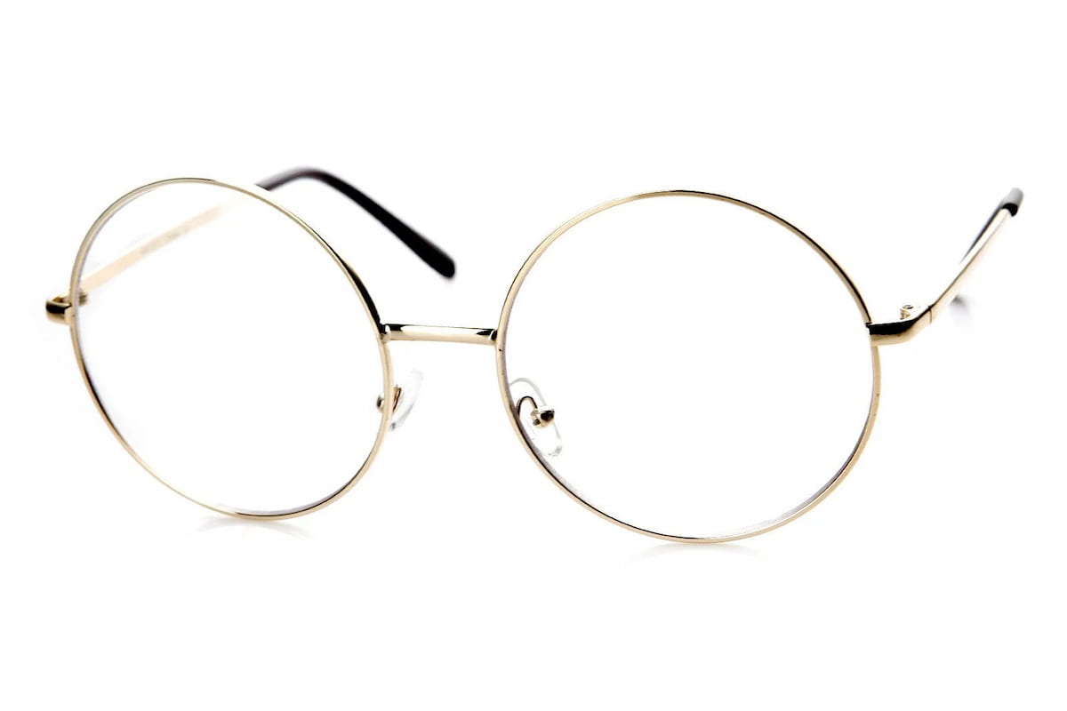 7 Tips Memilih Model Kacamata Sesuai Bentuk Wajah & Hidung