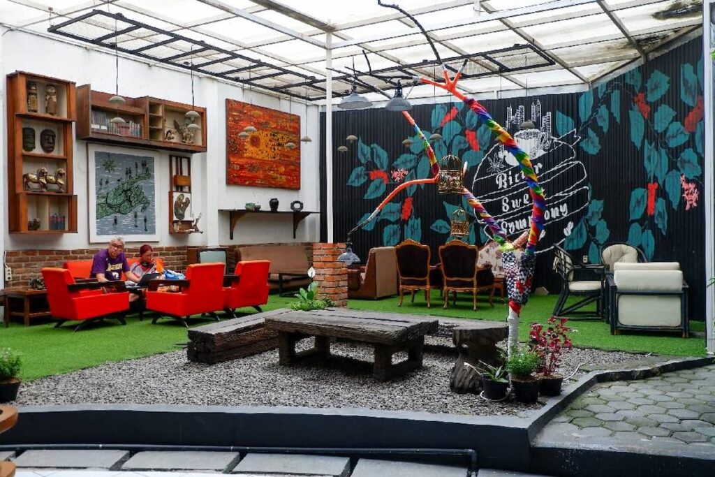 12 Tempat Wisata Edukasi Di Bandung, Liburan Makin Pintar!