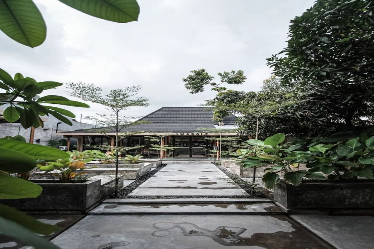 12 Tempat Ngopi di Solo yang Paling Nyaman untuk Nikmati Kopi