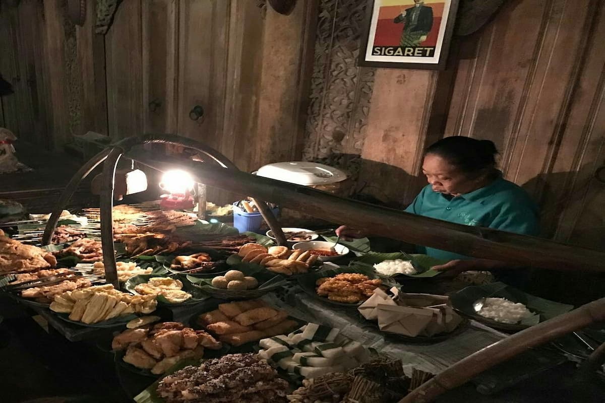 12 Tempat Ngopi di Solo yang Paling Nyaman untuk Nikmati Kopi