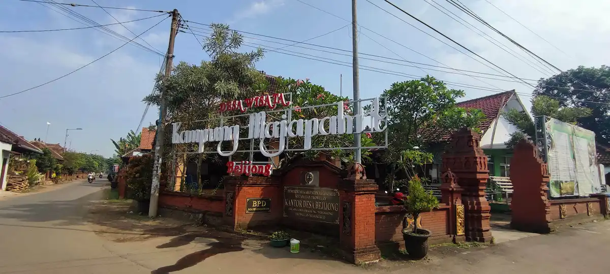 Kampung Majapahit Mojokerto: Sejarah, Budaya, & Daya Tariknya