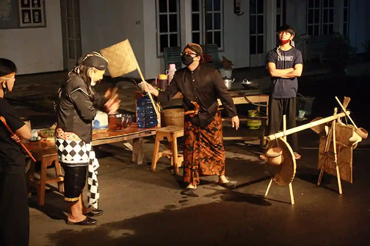 Pengertian Begalan: Asal Usul, Properti, dan Prosesnya