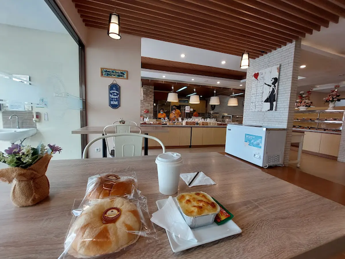 15 Cafe di Purwokerto yang Instagrammable dan Terjangkau!