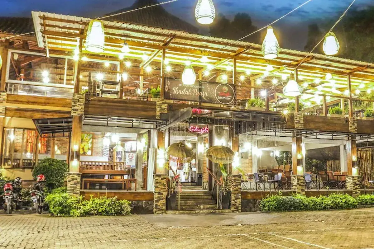15 Tempat Makan dengan View Bagus di Bogor