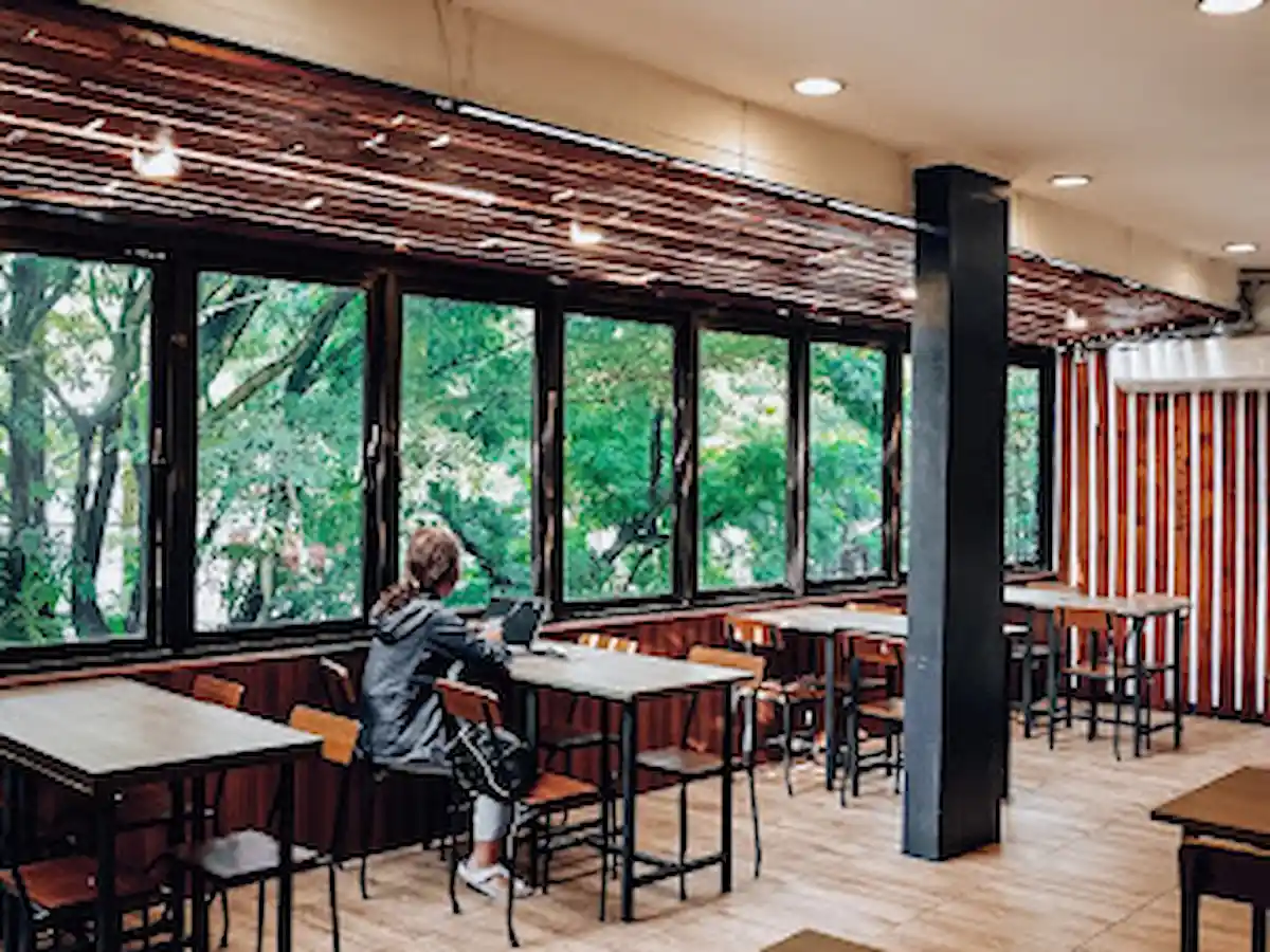 12 Tempat Ngopi di Solo yang Paling Nyaman untuk Nikmati Kopi