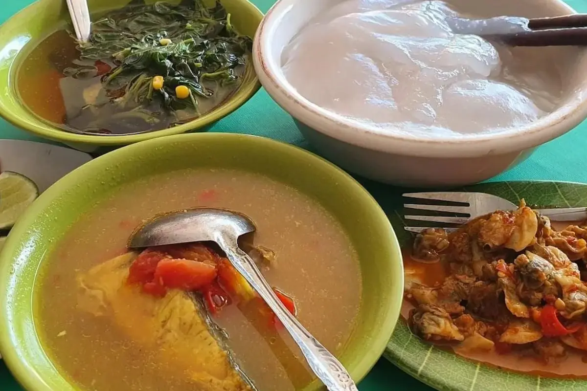 15 Makanan Khas Sulawesi Tenggara yang Unik dan Lezat