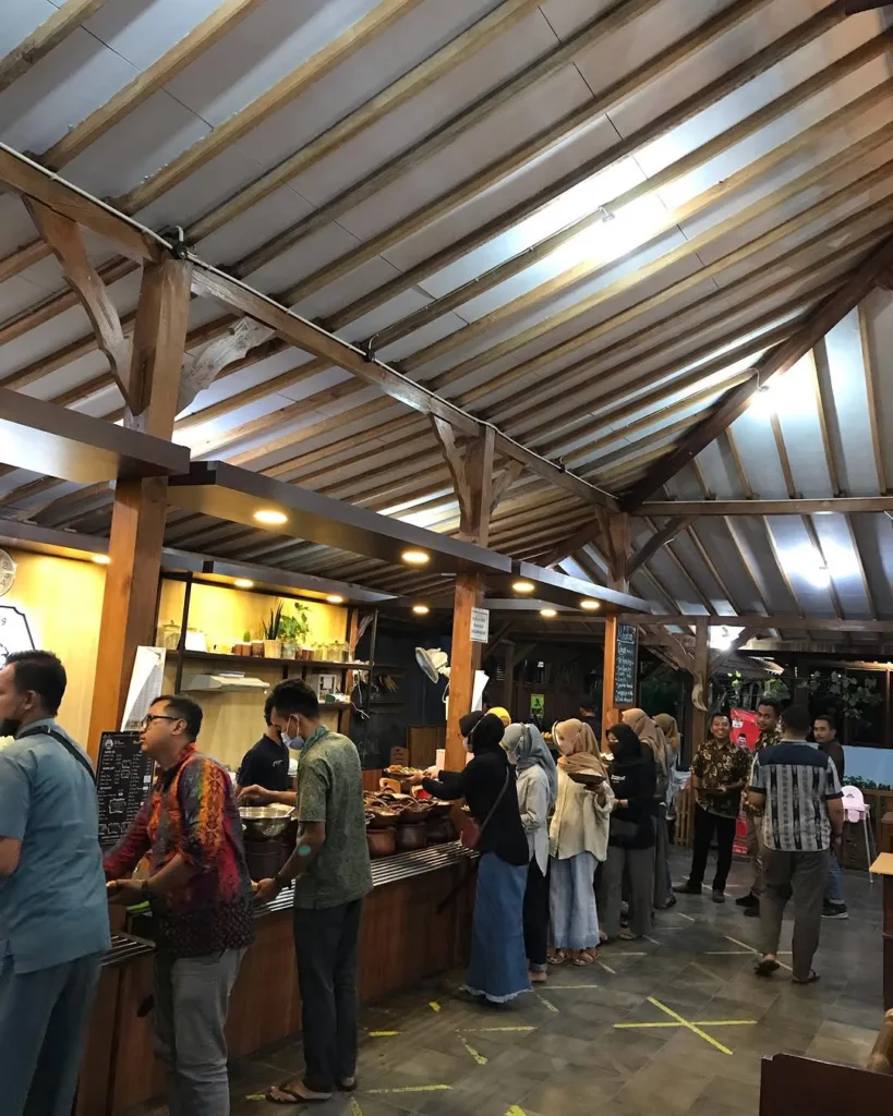 20 Tempat Makan di Purwokerto yang Sedang Hits, Apa Saja?