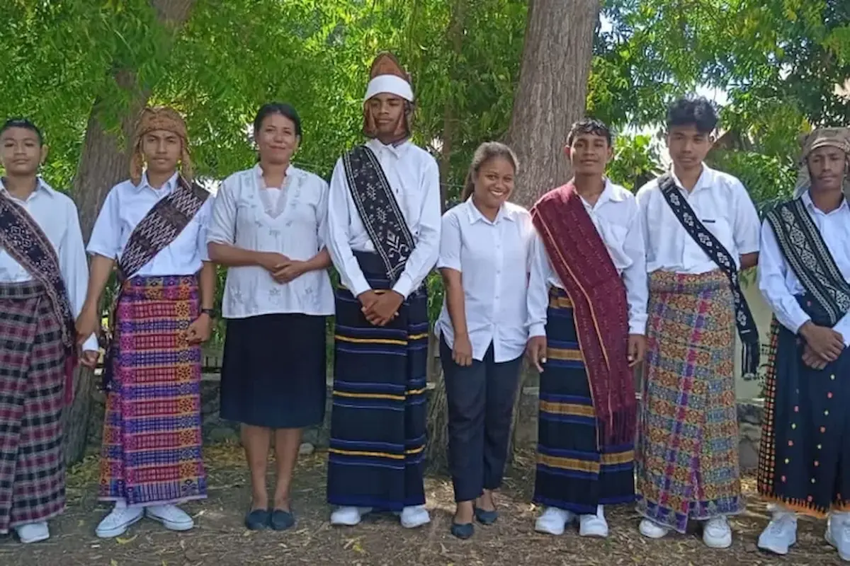 8 Pakaian Adat NTT yang Menawan untuk Kamu Ketahui