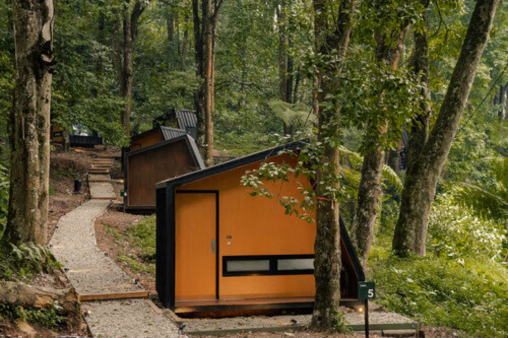 7 Rekomendasi Glamping Ciwidey Bandung nan Nyaman