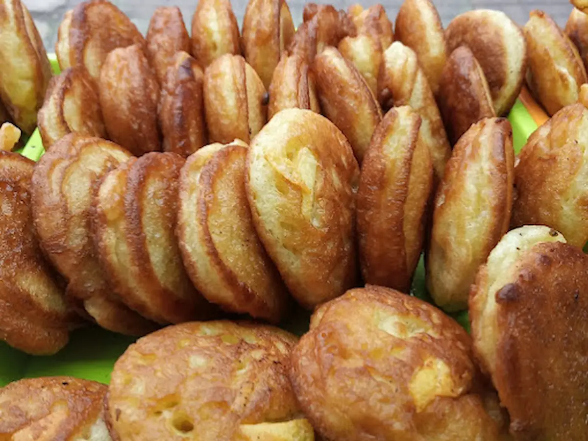 21 Oleh-Oleh Khas Bekasi Kekinian yang Terkenal, Apa Saja?