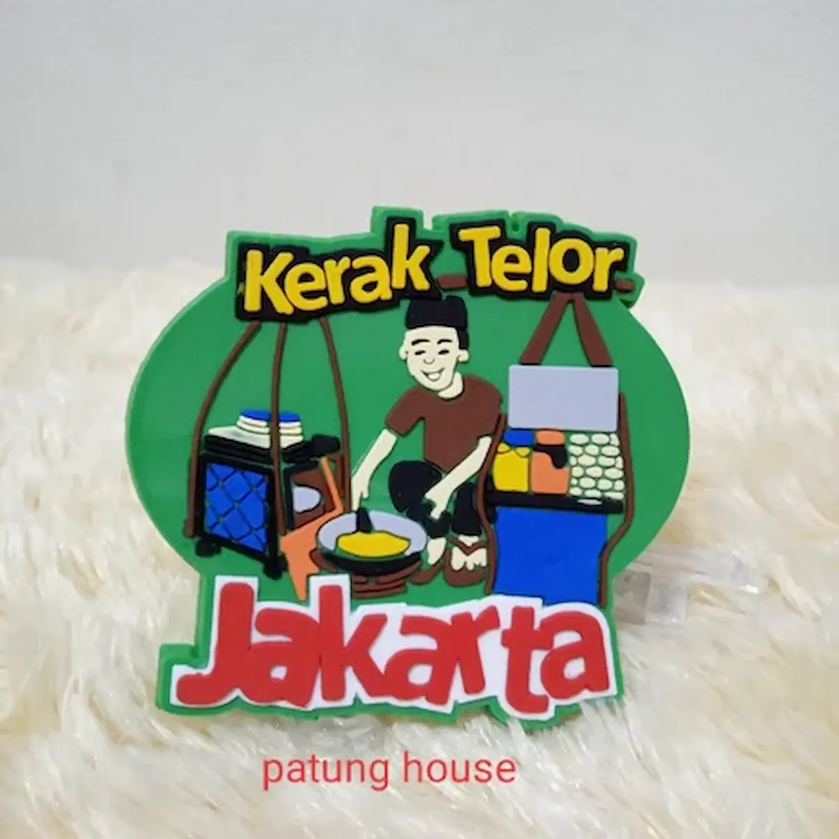 10 Oleh-Oleh Khas Jakarta Selain Makanan, Unik & Kekinian!
