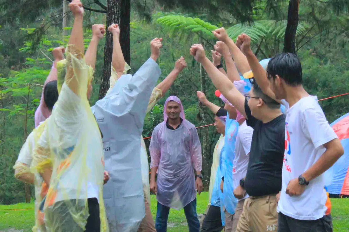 Pengertian Outing dan Bedanya dengan Gathering & Outbound