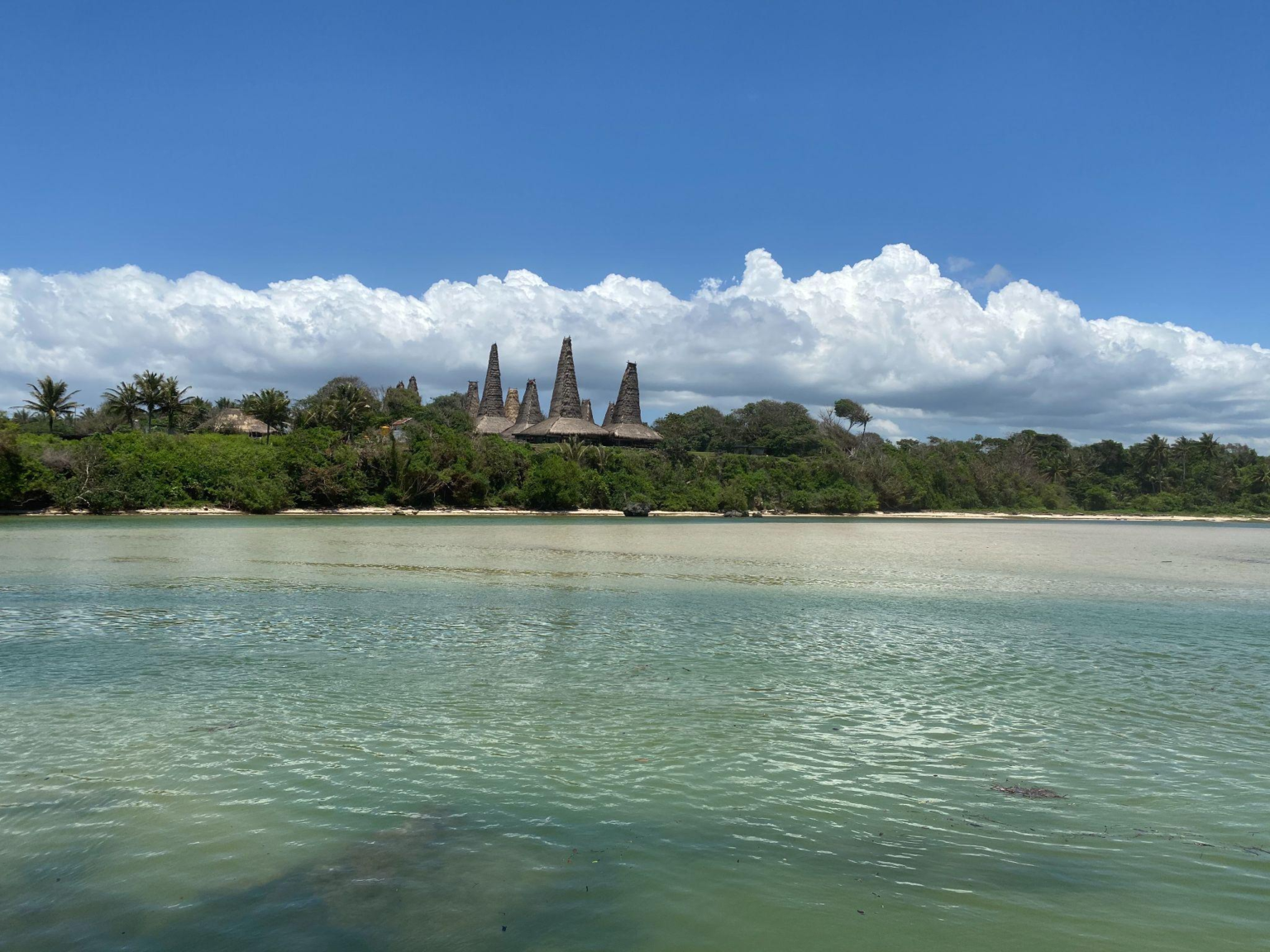 Beach-Hopping in Sumba: Plan Your 2-Day Trip to These Wonderful Coasts!