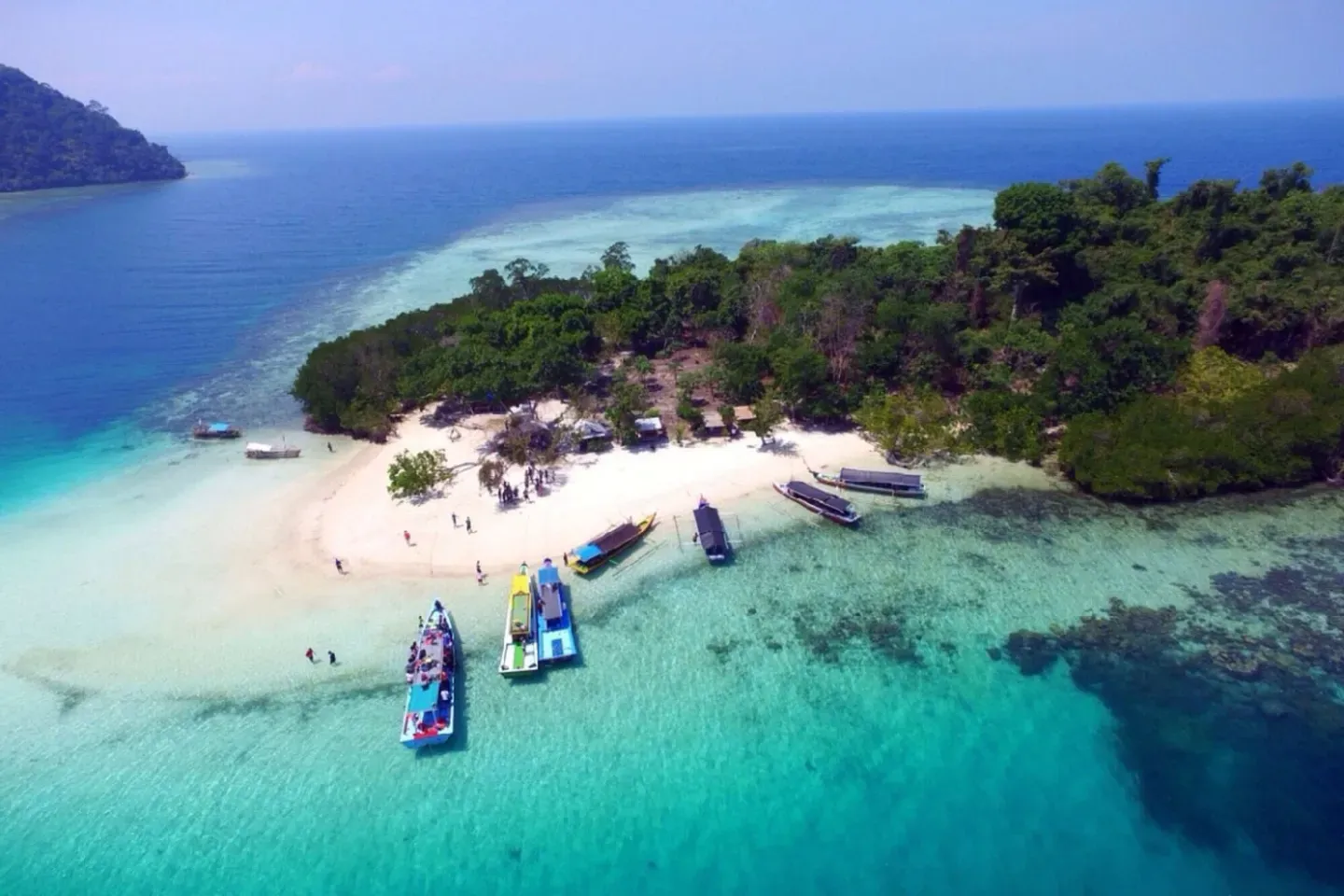 Snorkeling Pahawang: Lokasi, Rute, dan Daya Tarik