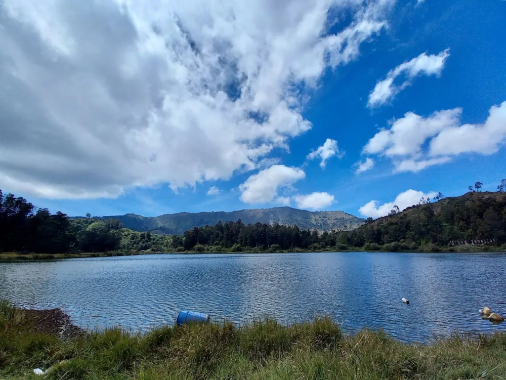 Explore Dieng: The Best Places to Visit and Dine