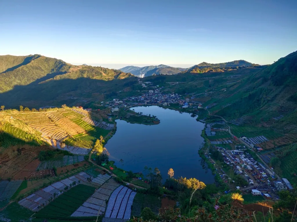 Explore Dieng: The Best Places to Visit and Dine