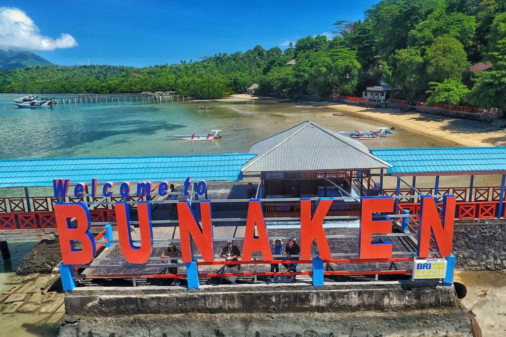 Snorkeling in Bunaken National Marine Park: 13 Tips for Beginner