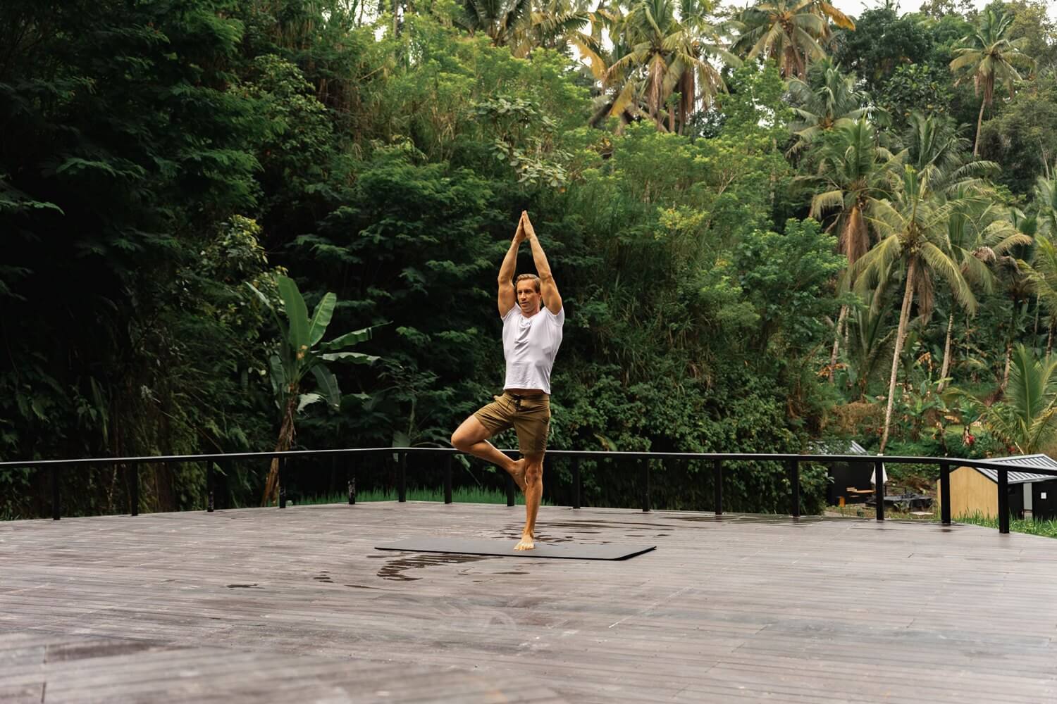 6 Gerakan Senam Yoga untuk Pemula, Nggak Sulit!