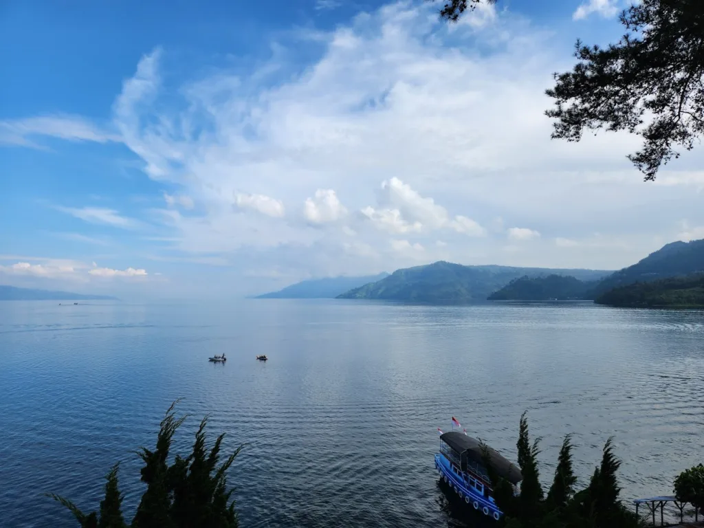 2D1N Explore Parapat, What Can I Do?