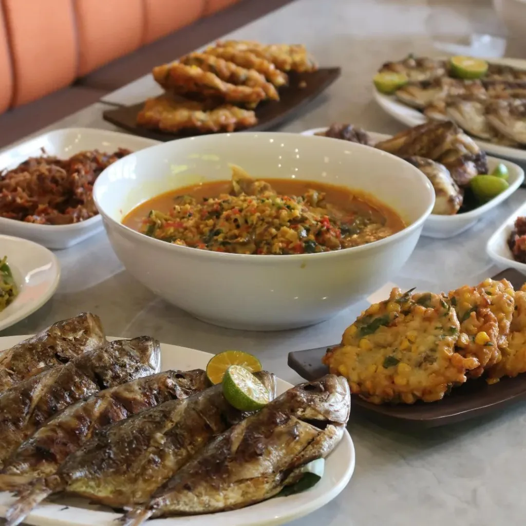 Jangan Takut Kelaparan, Ini 9 Kuliner Dekat Stasiun Sudirman