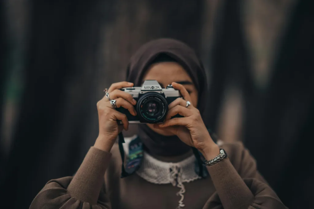 10 Inspirasi Style OOTD Hijab Liburan ke Bali, Wajib Tiru!