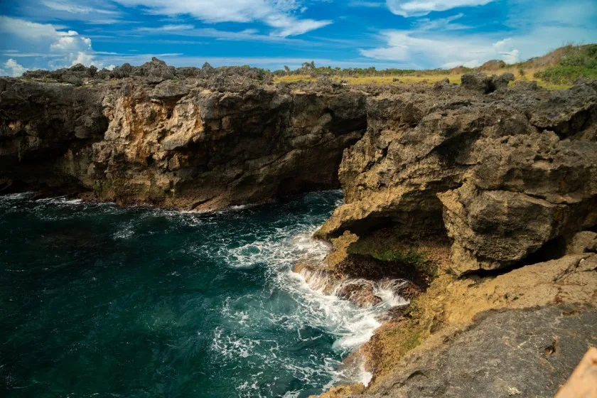 Waikuri Lagoon, Pesona Surga Tersembunyi di Sumba Barat