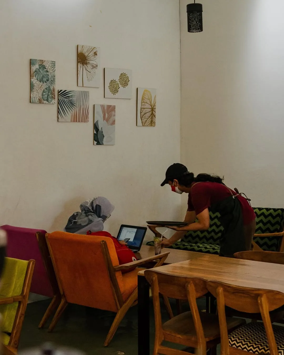 12 Cafe 24 Jam di Semarang: Solusi Buat Kamu yang Begadang!