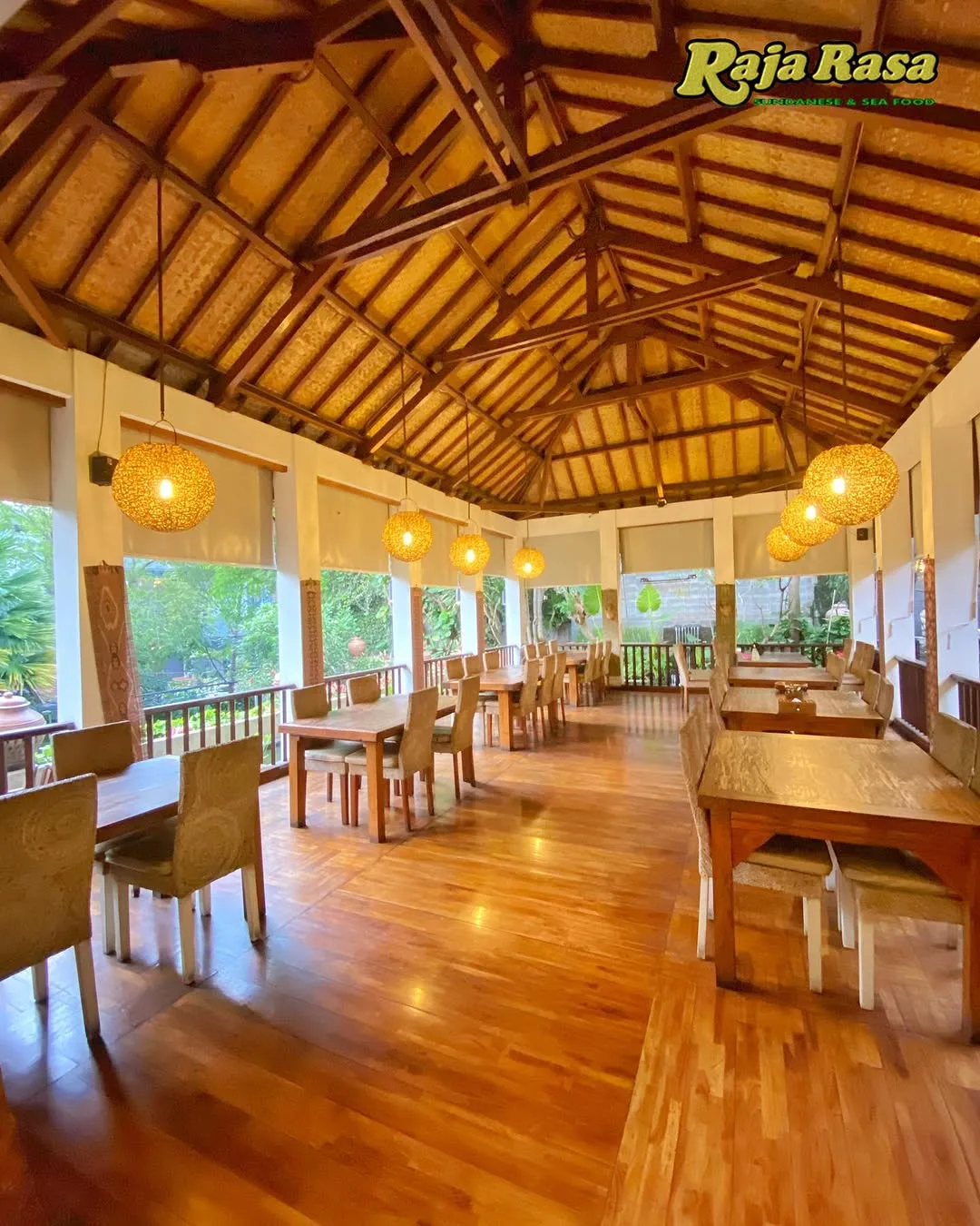 10 Tempat Makan Keluarga di Bandung yang Ramah Anak