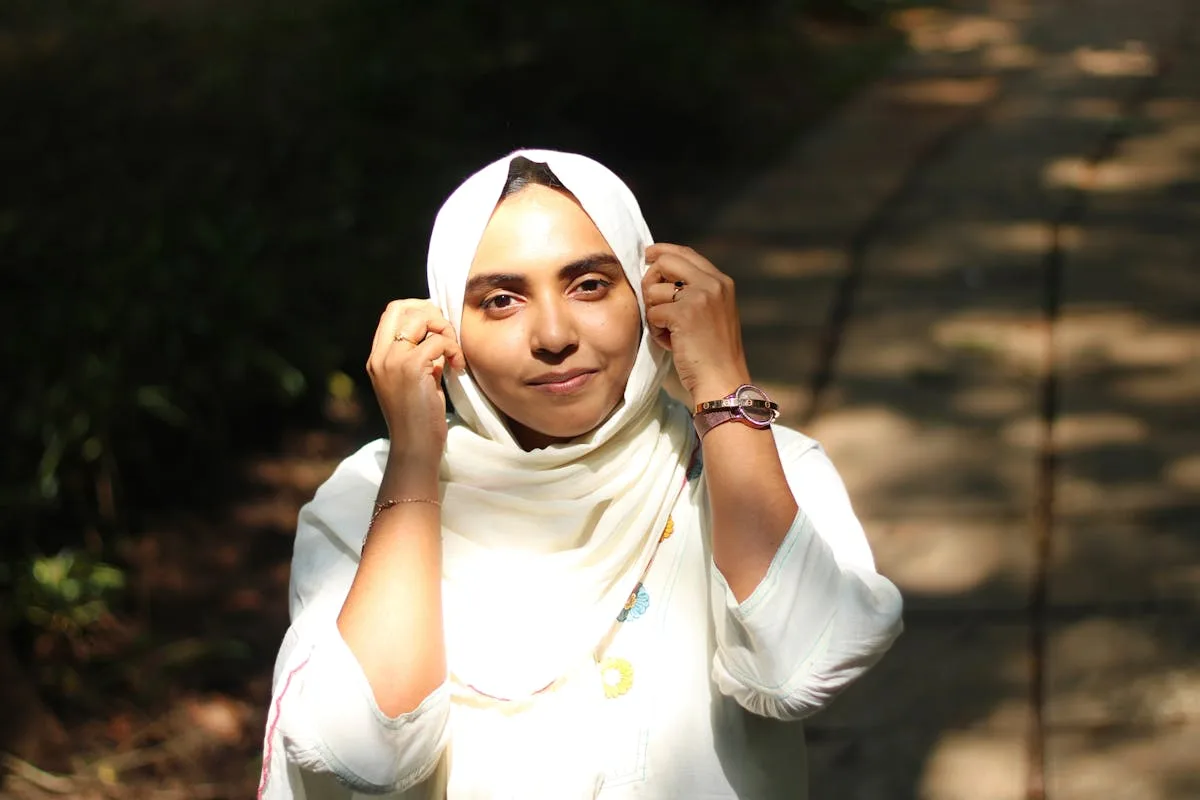 10 Ide Dresscode Bukber untuk Penampilan Nyaman dan Stylish