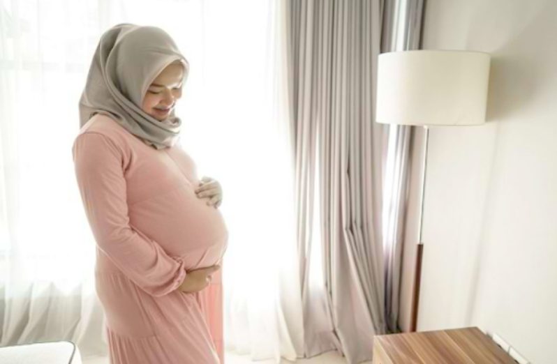 8 Menu Sahur untuk Ibu Hamil yang Aman dan Menyehatkan