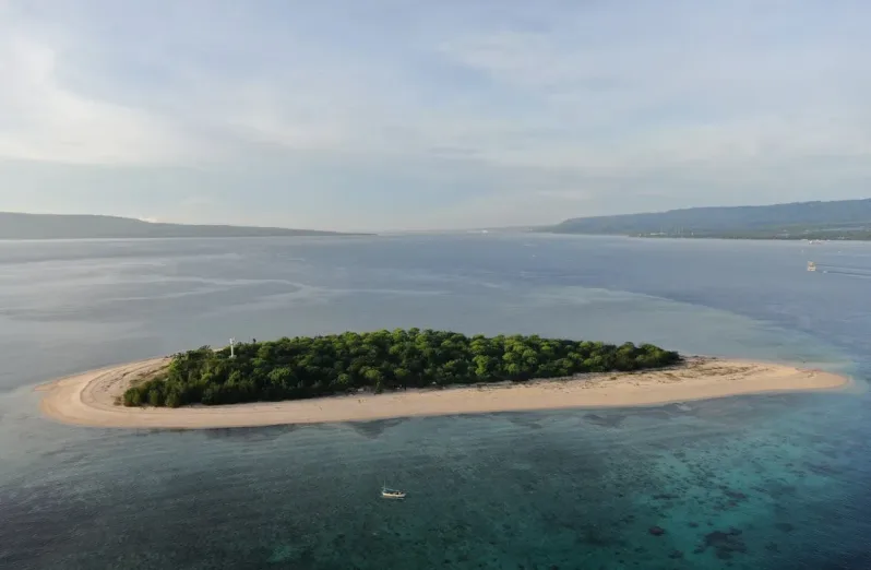 Pantai Mustika Pancer: Wisata Underrated di Banyuwangi